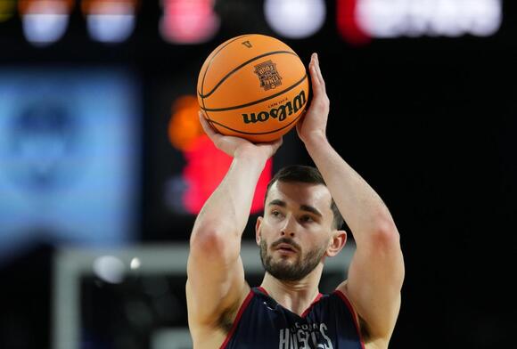 Alex Karaban NBA Draft Projections: 5 Teams That Could Reap Big ...