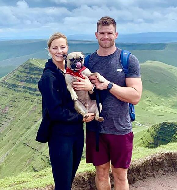 ‘Highly-experienced’ skydiver, 32, who died after jumping from 10,000ft ...