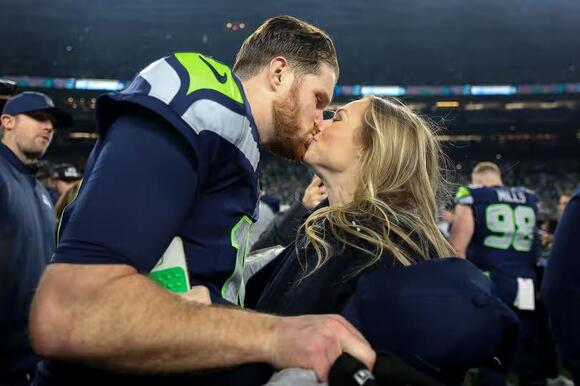 'Hawk Tuah' girl's response to fake rumors she was dating Seahawks' Sam ...