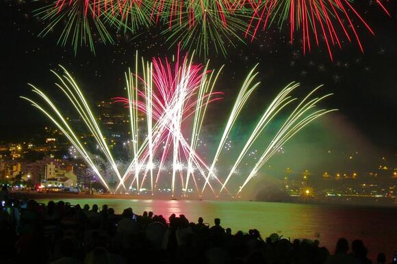 25 Michigan Fireworks Shows to Celebrates America's 250th Birthday in ...