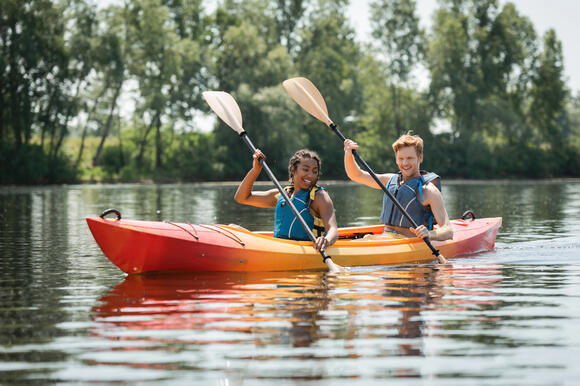 Best kayaking towns in the Pacific Northwest - NewsBreak