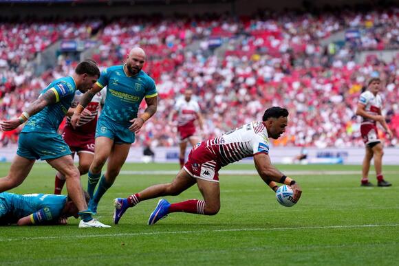 Matt Peet: Injury return will not put Bevan French ahead of Jack ...