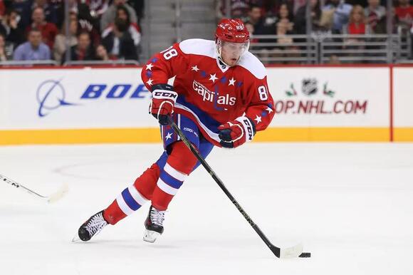 Lisa Demuth Leads Straw Poll For Minnesota Governor Candidates - NewsBreak