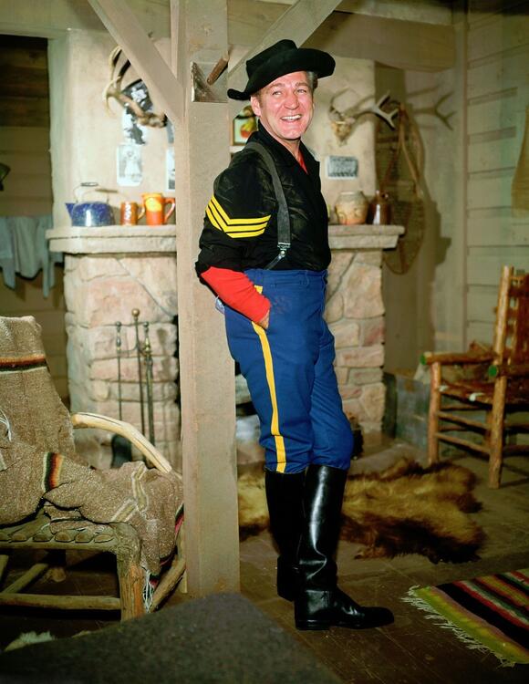 In Memory of 'F-Troop' Star Forrest Tucker: 39 Years After His Tragic ...