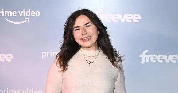 Food Network reveals chefs on its 2026 Hot List - NewsBreak