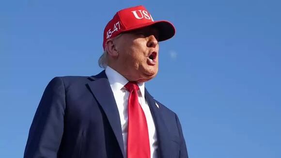 Ex-Trump official issues grim warning to 'nefarious' president: 'This ...