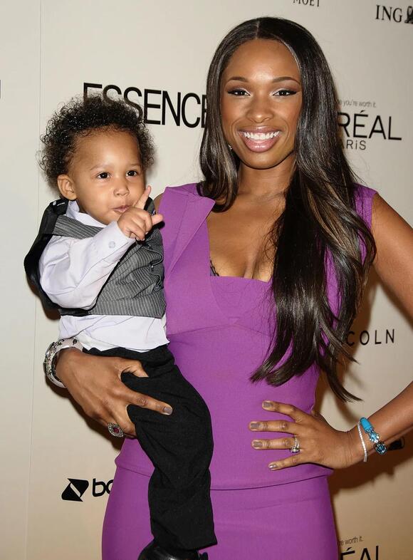 Jennifer Hudson Melts Hearts as 16-Year-Old Son's Mother's Day Surprise ...