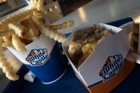 John Deere Announces Over 140 Layoffs At Iowa Locations - NewsBreak