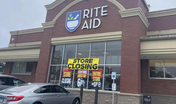 End of an Era: Major Retailers We Said Goodbye to in 2025 - NewsBreak