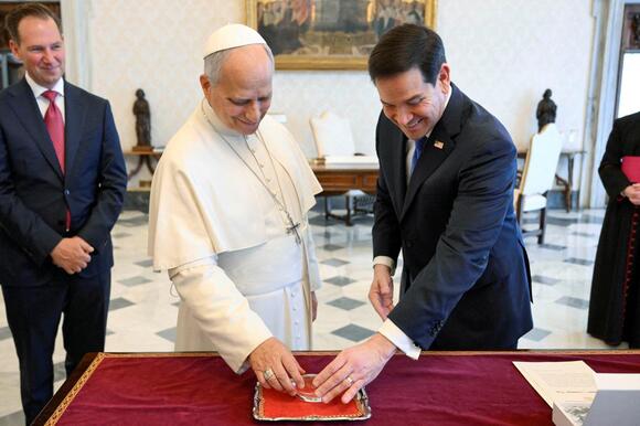 Rubio Humiliated as Cheap Gift to Pope Immediately Backfires - NewsBreak