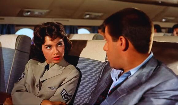 At 64, Suzanne Pleshette finally married the man she'd loved her whole ...