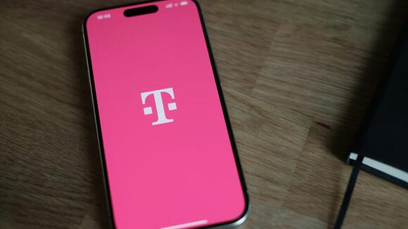 T-Mobile inks joint ventures for $2.7B expansion of fiber footprint ...