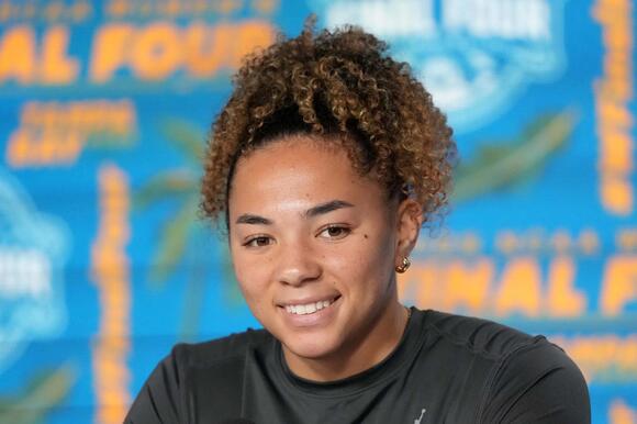 Who are Kiki Rice’s Parents? All About Her Family, Ethnicity, High ...