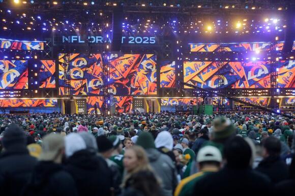 Updated 2026 NFL Draft order following Saturday’s Wild Card Playoff ...