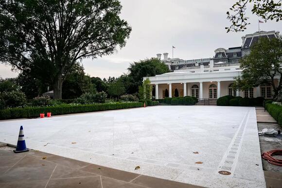 Trump Is Building a 90,000-Square-Foot Ballroom on Top of the East Wing ...