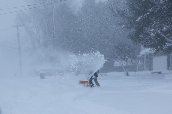 Winter storm rages toward two-thirds of the US as millions prepare for ...