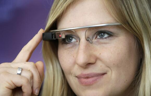 Meta’s Smart Glasses Ignore Why Google Glass Failed - NewsBreak