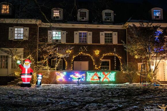 [Photo Story] Penn State’s Fratmas Holiday Decorations - NewsBreak