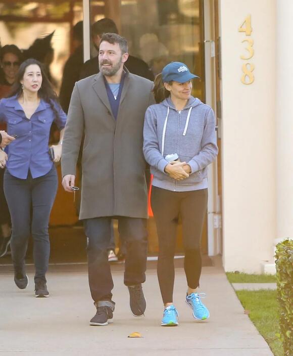 The Meaning Behind Ben Affleck Jennifer Garner's Intimate Moment During ...