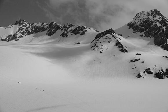 Swiss Alps Vs. French Alps: 15 Things To Know Before You Book Your Ski ...