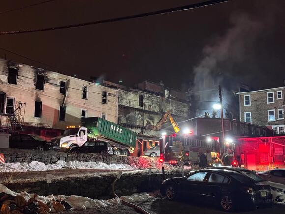Wilson Borough firefighter injured in downtown Easton fire; Pints ...