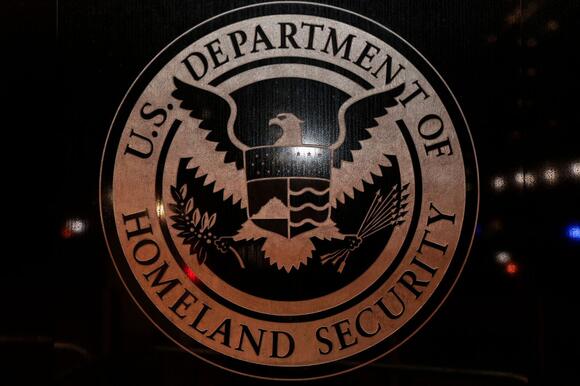 This MN Hotel Refused DHS Agents, Now Not A Hilton - NewsBreak