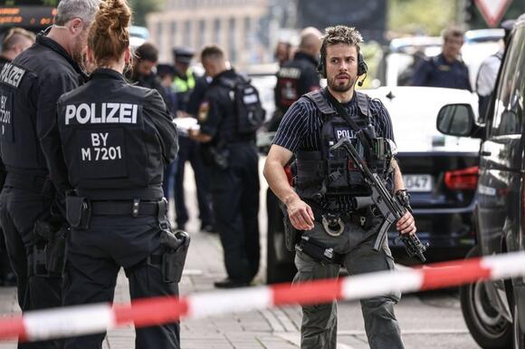 German police shoot dead armed suspect near Israeli consulate in Munich