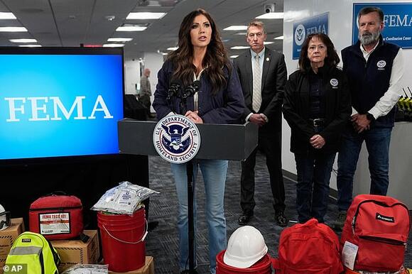 Trump rebukes Kristi Noem as he orders longtime rival Tom Homan to lead ...
