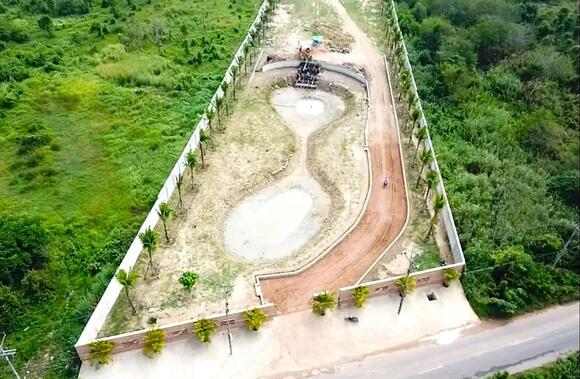 Homeowner shares stunning before-and-after photos after turning ...