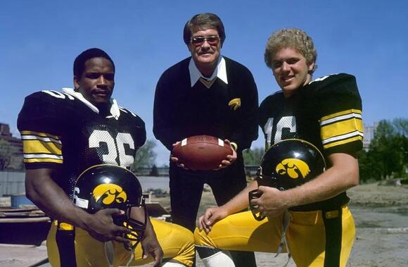 See The Details of Kirk Ferentz’s Latest Contract at Iowa - NewsBreak