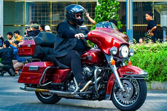 Harley-Davidson Confirms Closure of America's Oldest Dealership After ...