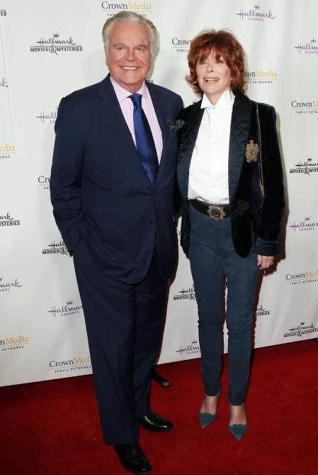 Robert Wagner Shares Heartfelt Anniversary Message To His Wife On ...