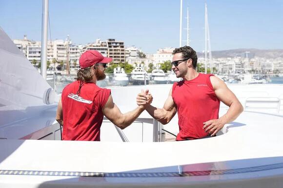 Below Deck Mediterranean Season 9: Who Is Bosun Iain Maclean? - NewsBreak