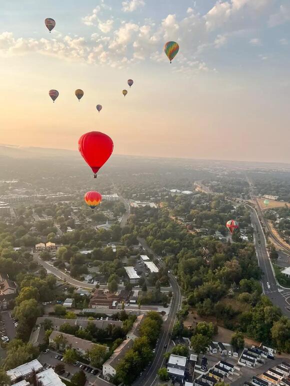 This Huge Boise Facebook Listing Might Actually Let You Fly Away ...