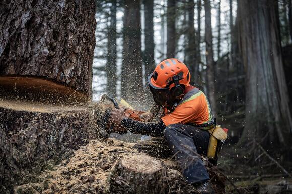 ‘The Last Woodsman’: Jared Douglas Dishes on Season 2 Drama & What’s ...
