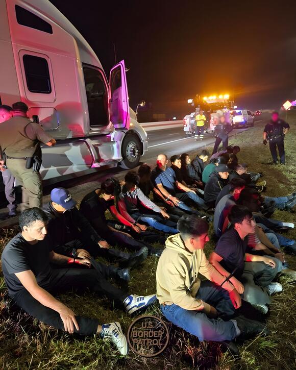 U.S. trucker facing charges after Border Patrol finds 22 people crammed ...