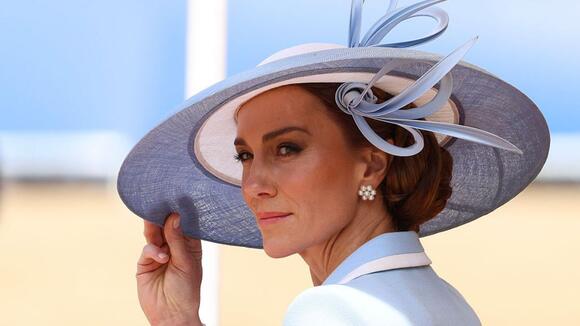 Kate Middleton’s Reaction After Being Booed at ‘Trooping the Colour ...