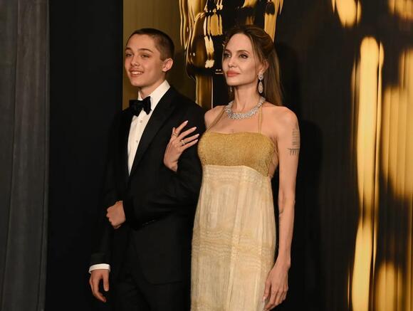 Knox Jolie-Pitt Sparks Reactions Over Graduation Speech - NewsBreak