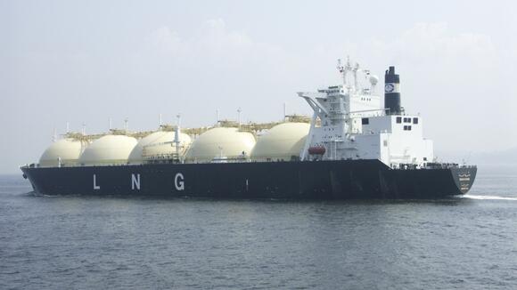 First Loaded LNG Tanker Exits Persian Gulf Since Iran War Began, Ship ...