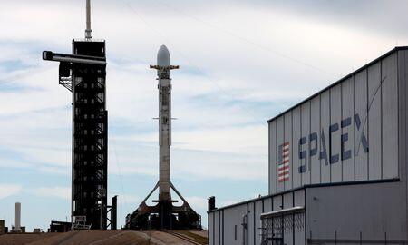 Exclusive-SpaceX generated about $8 billion in profit last year ahead ...