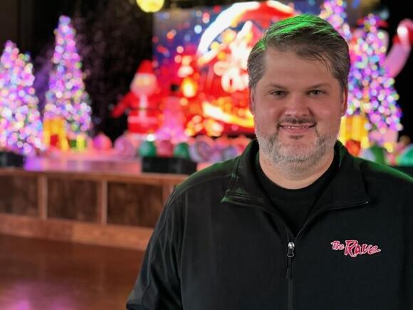 Haunted holidays tour gives inside look at Milwaukee’s Rave Eagles ...
