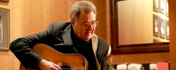 4 Country Artists Who Got Their Start in Rock Bands - NewsBreak
