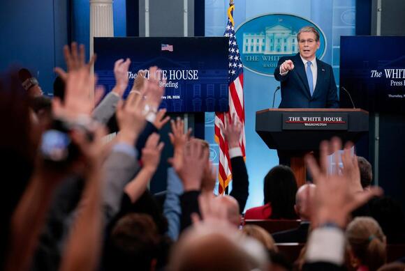 Dr. Oz Cornered on Trump’s Nepo Baby Pick as Spy Chief - NewsBreak
