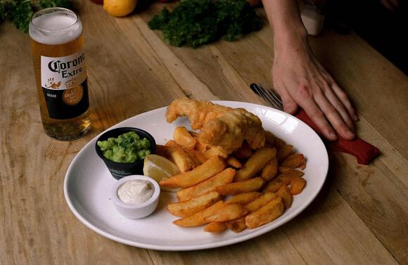 8 British Foods That Americans Tried for the First Time in 2026 and the ...