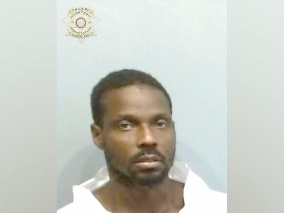 Police arrest NFL player's brother after he allegedly kills mom - NewsBreak