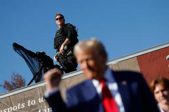 Rhonda Lee, Michigan nurse who threatened to slit Trump’s throat, is ...
