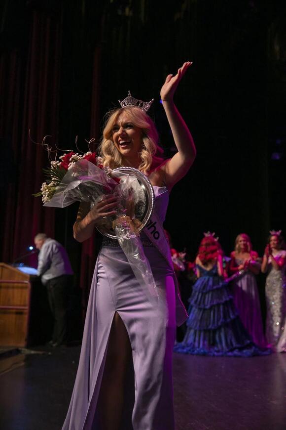 Pocatello's Madi Andreason wins Miss Idaho crown