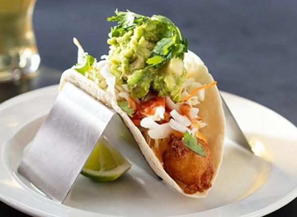 7 Restaurant Chains With the Best Fried Fish Tacos - NewsBreak