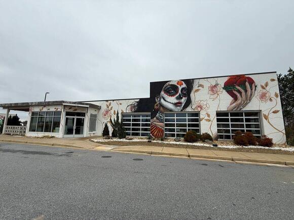 Columbus restaurant with bold new mural plans to open this week - NewsBreak