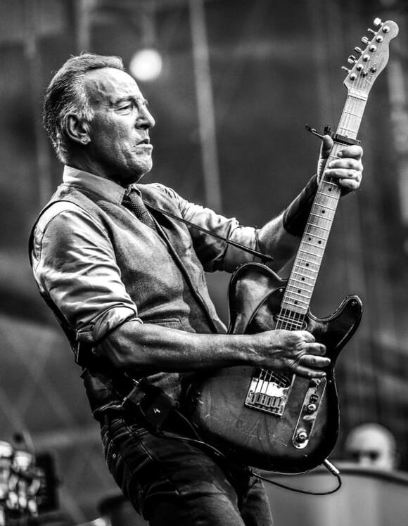 ‘Streets of Minneapolis’: Bruce Springsteen’s Anti-Ice Song Debuts at ...